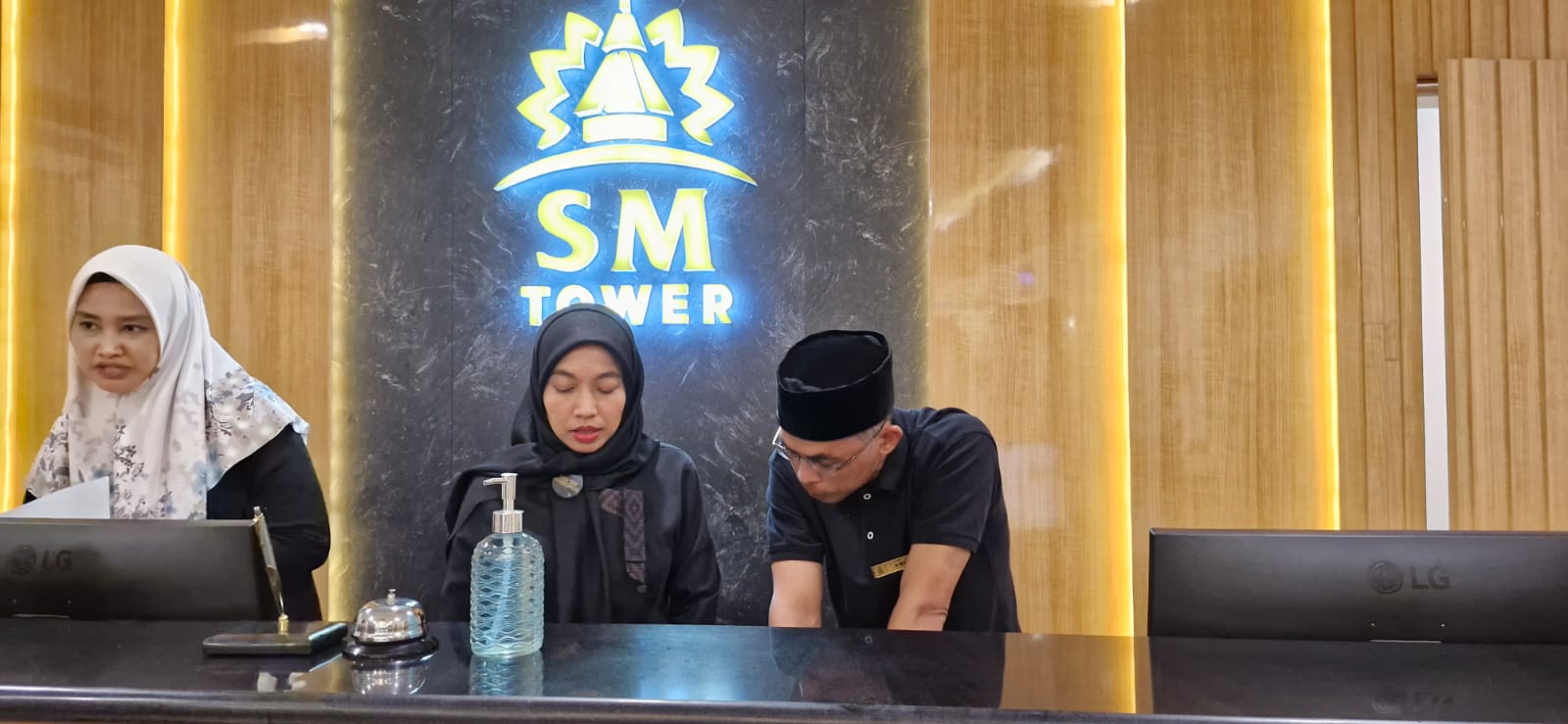 Hotel SM Tower Malioboro Yogyakarta: Deskripsi, Sejarah, Lokasi, Fasilitas, dan Harga ...