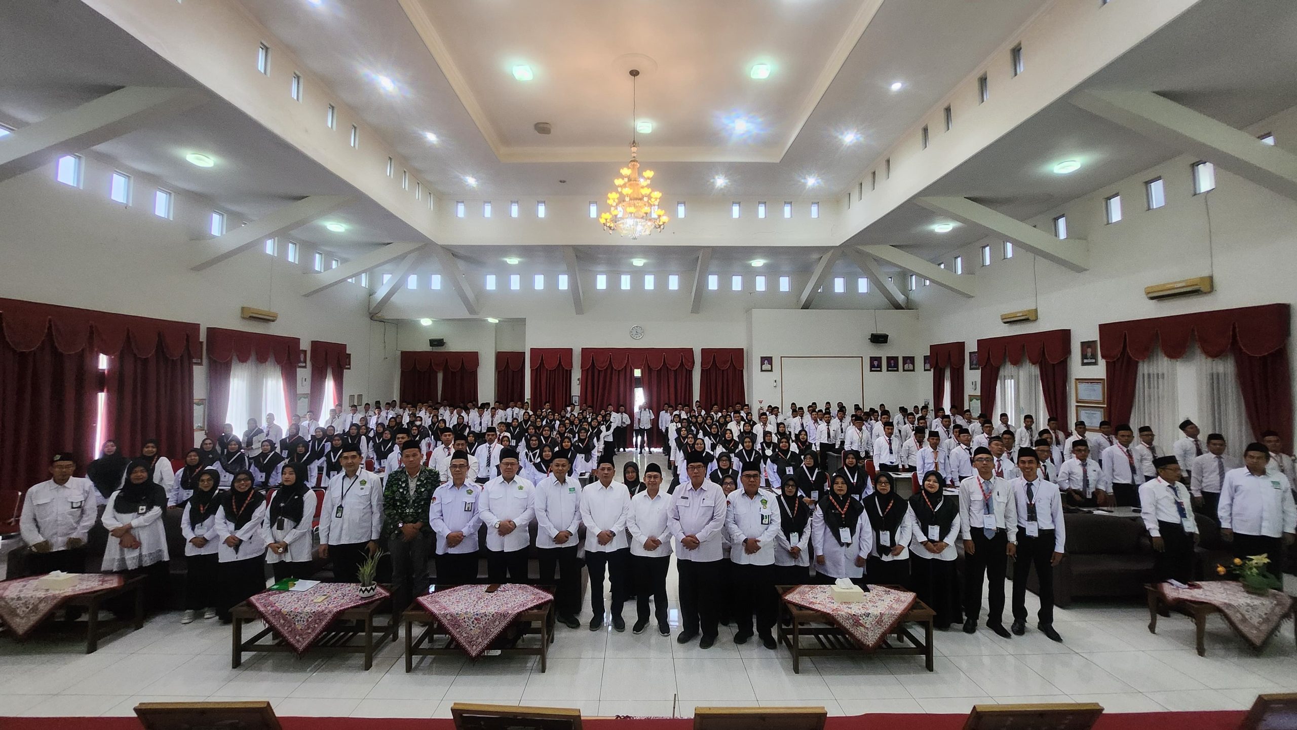 Dibuka Ali Ramdhani, Diklat Kamad Ma'arif Jateng Diikuti 236 Peserta ...